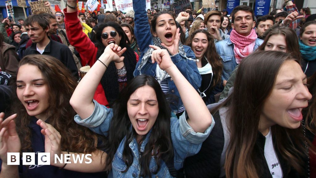 What is the French economic problem? - BBC News
