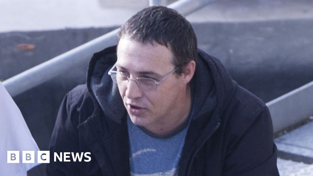 Repeat paedophile Brian Clark avoids lifelong order - BBC News