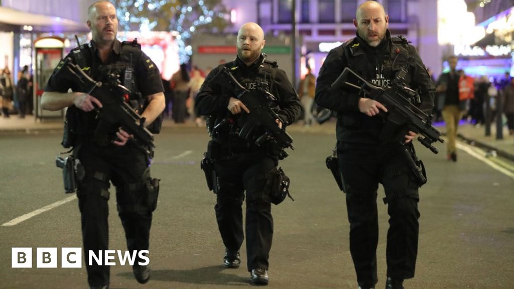 Police forces use new terror stop and search powers - BBC News