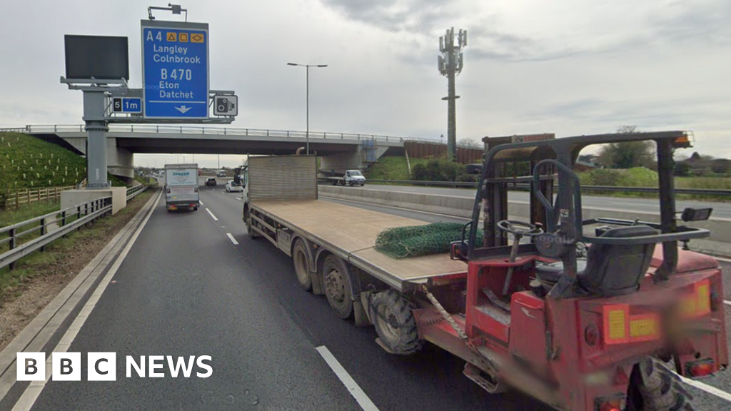 Slough: Car driver dies after motorway collision with van