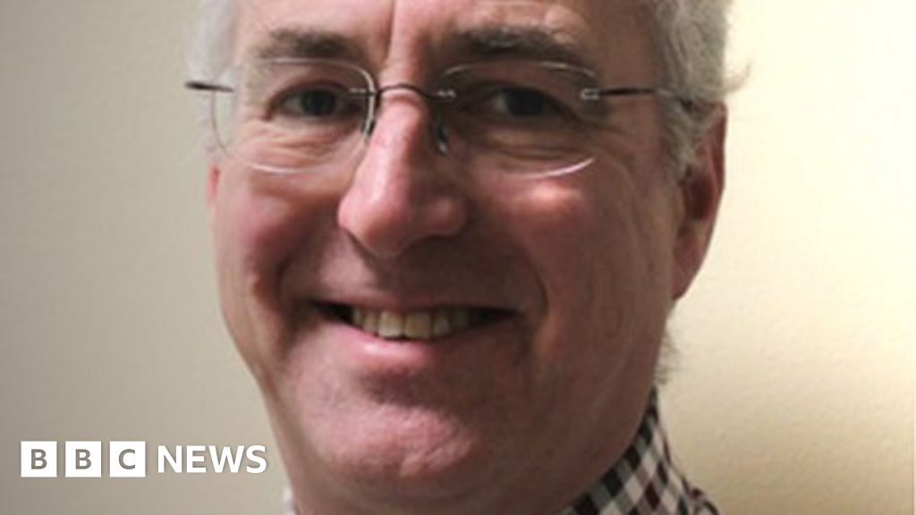 NHS Borders' new medical director outlines 'huge challenges' - BBC News