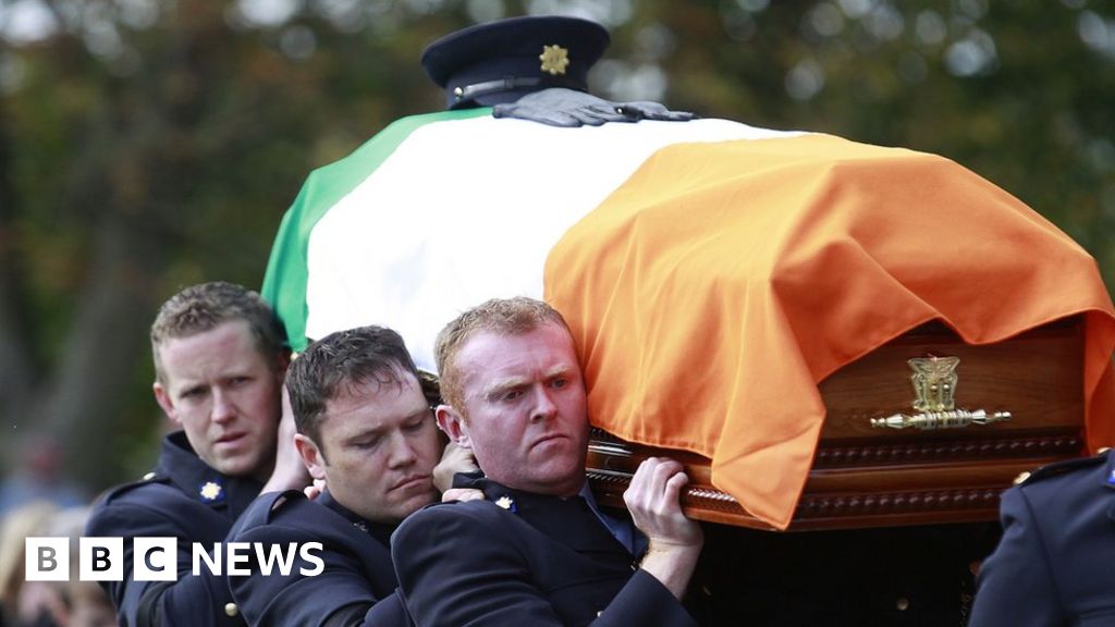 Garda Tony Golden: Murdered Irish policeman hailed as a 'hero' at state ...