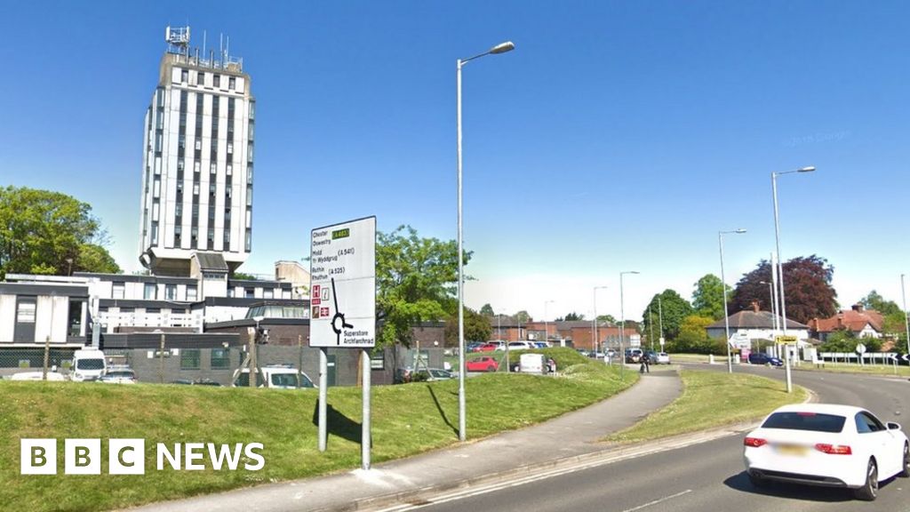 High-rise Wrexham police station to shut after 40 years