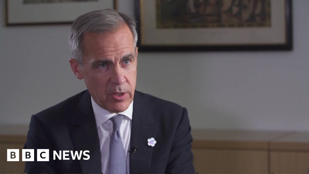 Carney: Brexit deal 'positive' for UK economy - BBC News