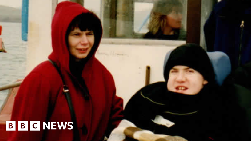 New Year Honours 2023 Essex Mum Who Set Up Hospice Gets Bem Bbc News