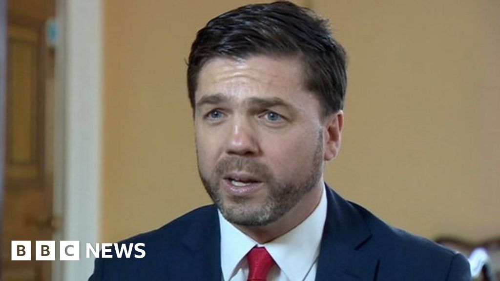 PM's Jo Cox remark 'shocked' Tory MP Stephen Crabb - BBC News