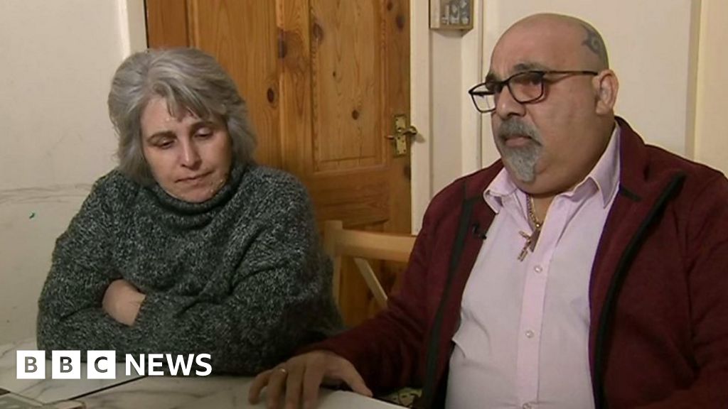 Alfie Steele: Grandparents' anger at safeguarding response - BBC News