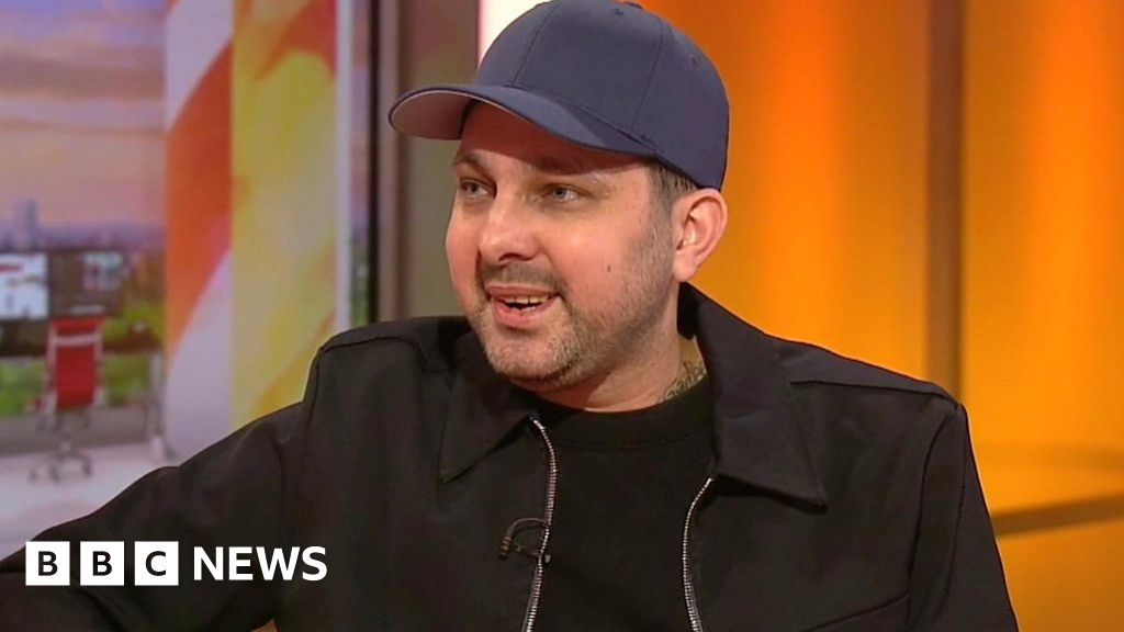 Dynamo says Crohn's disease is nothing to be ashamed of - BBC News
