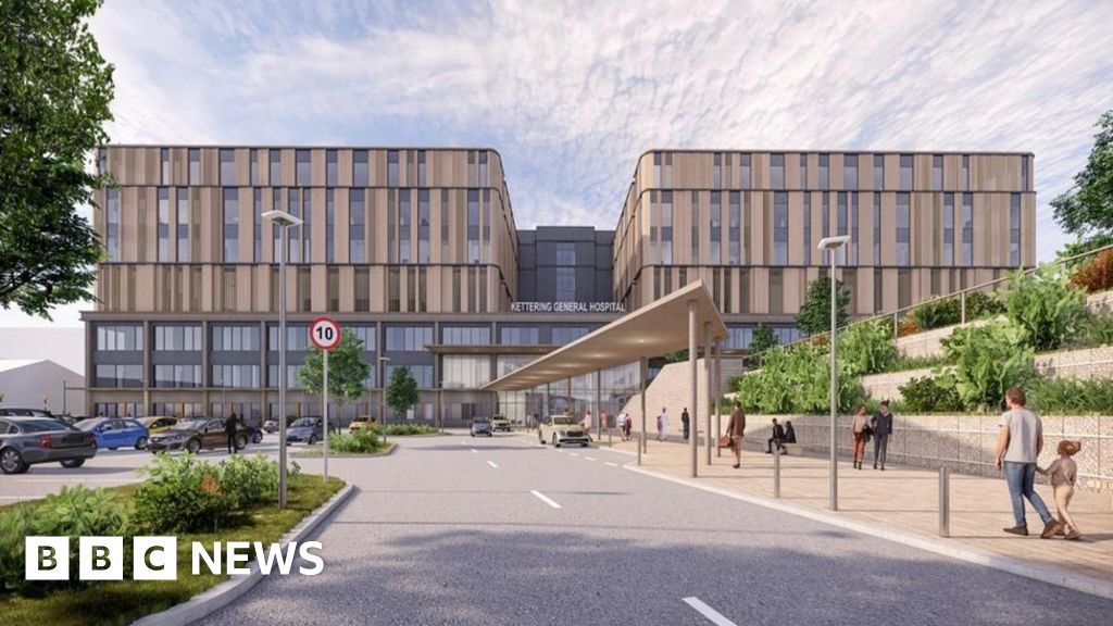 Kettering hospital rebuild faster than others - health chief - BBC News