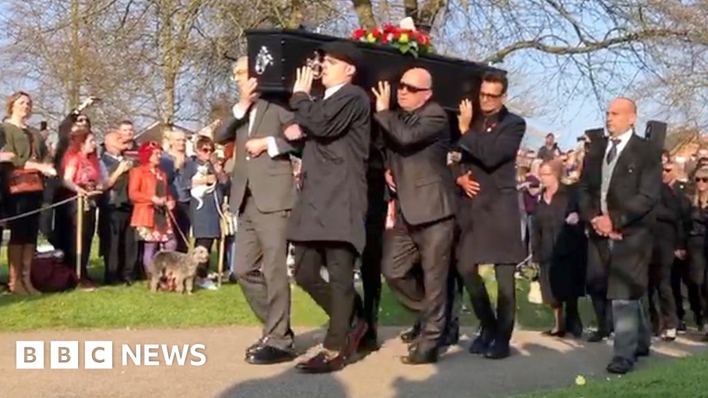Keith Flint funeral: Prodigy singer's cortege arrives at church