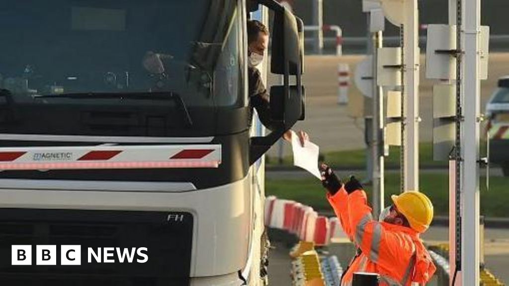 Kent leaders call for 'urgent action' on new EU border checks