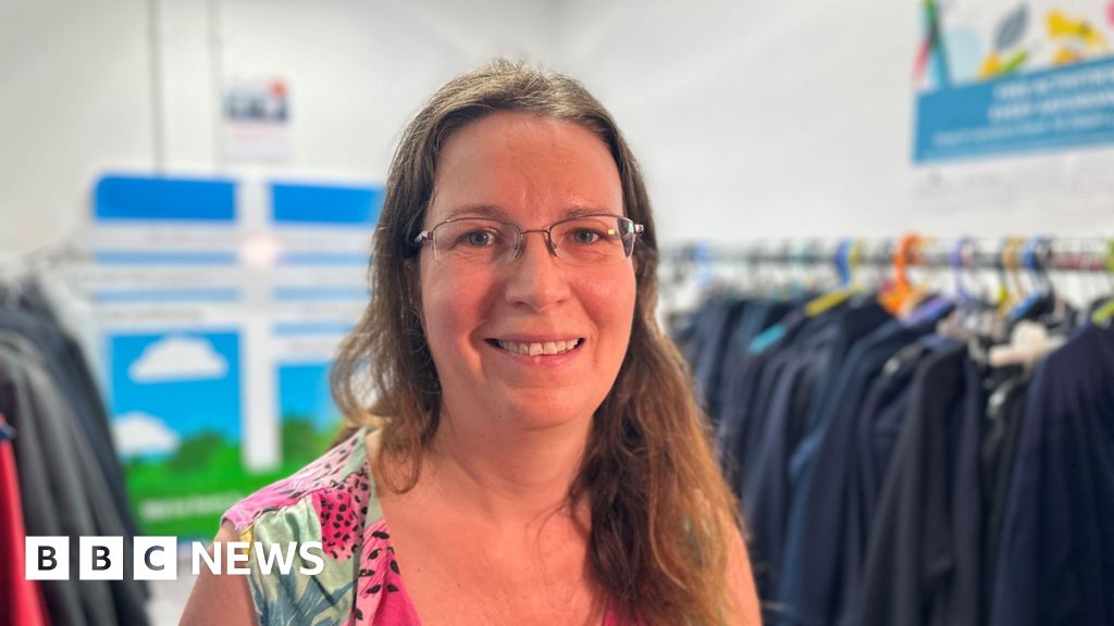 Leicestershire school uniform swap shop scheme opens for second year