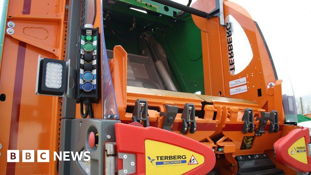 Rutland County Council approves £2m spend on new waste vehicles - BBC News