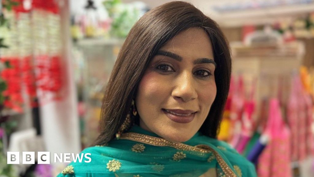 Traditional Punjabi dance event returns to Telford - BBC News