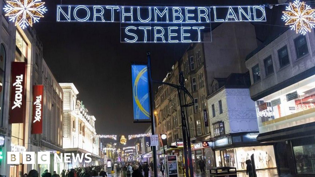 Northumberland Street works to continue over Christmas