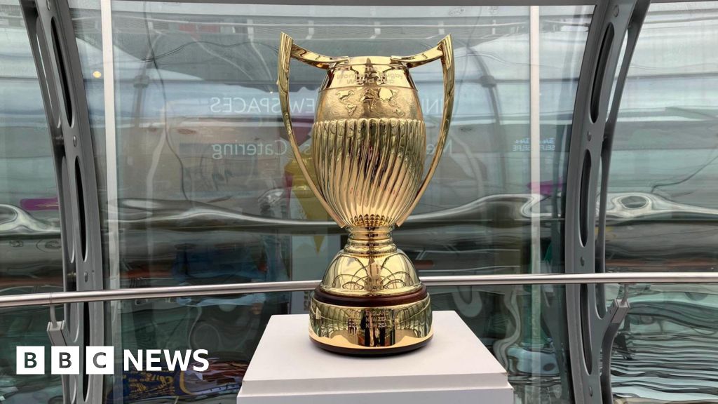 Women's Rugby World Cup trophy comes to Brighton - BBC - World Cup Digest