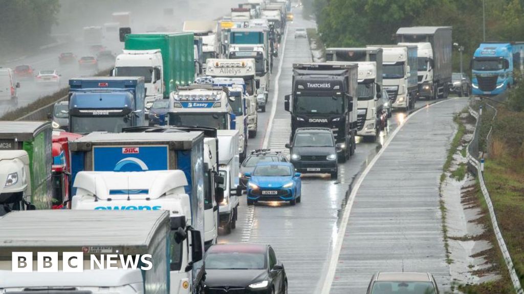 Christmas traffic: When will roads for busiest in festive season?