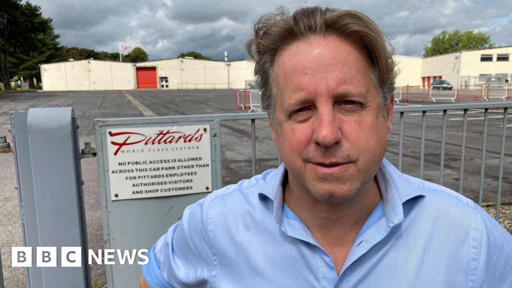 Former Yeovil MP Marcus Fysh quits Tory party saying 'it's dead' - BBC News