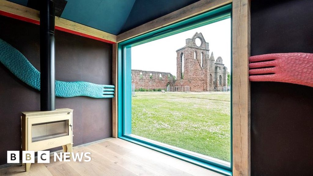 Scriptorium opens new chapter at Arbroath Abbey - BBC News