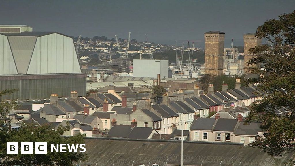 Devonport nuclear base safety warning to be lifted - BBC News