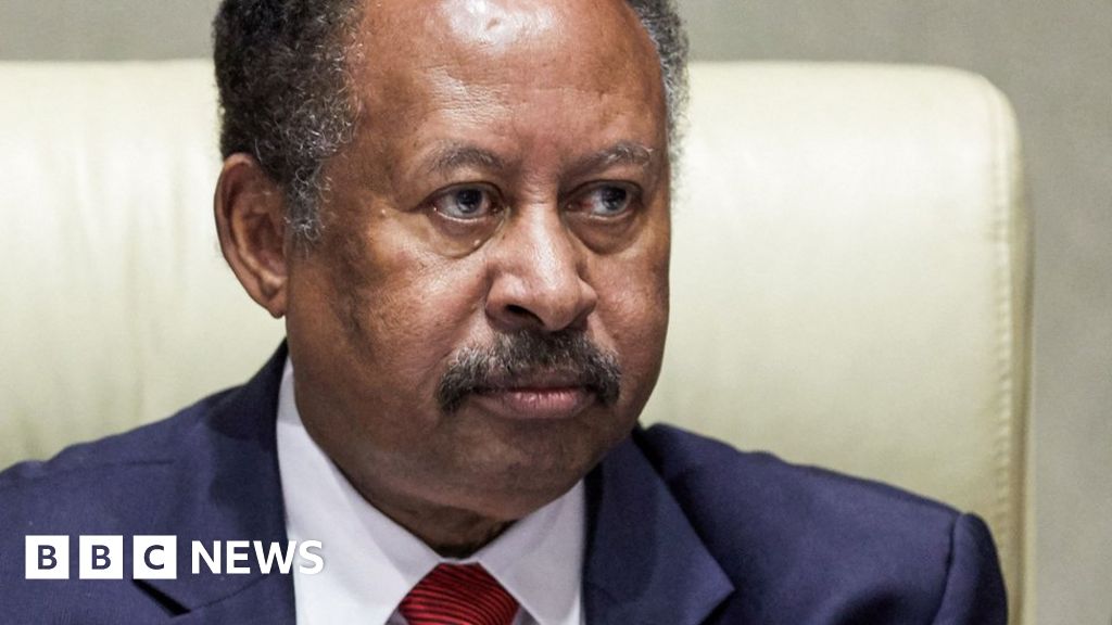 Sudan failed coup: Government blames pro-Bashir elements - BBC News