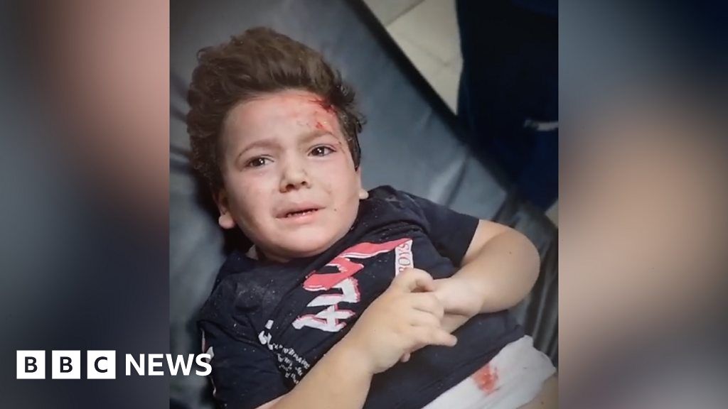 Gaza-Israel: 'My son has been crying for his mamma'