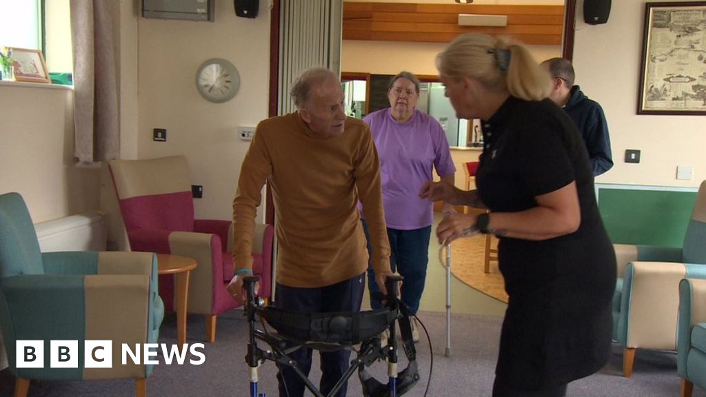 Cornwall stroke survivors in project to regain independence