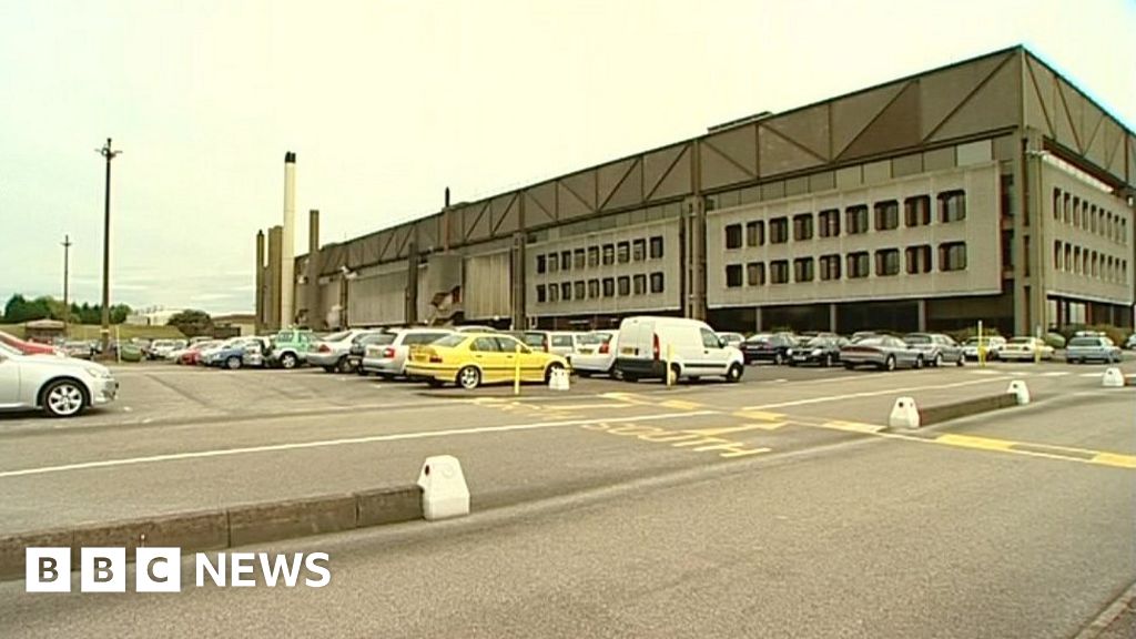 Nottingham Imperial Tobacco building to be demolished - BBC News