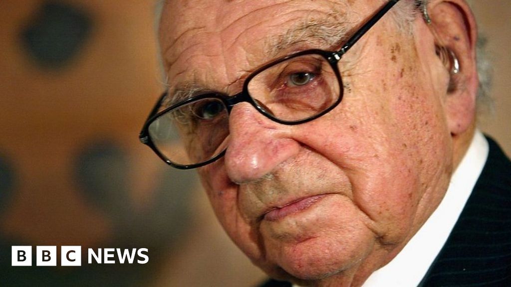 Sir Nicholas Winton: Holocaust saviour 'did not think he was a hero ...