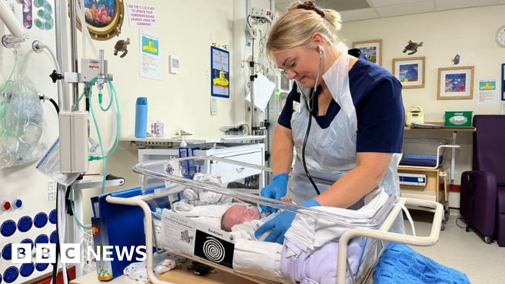 NHS at 75: Mum tells how baby ordeal inspired her to be a nurse - BBC News