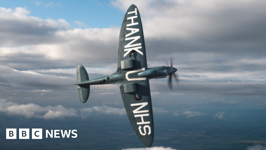 Duxford Spitfire emblazoned with 6,500 names to thank NHS