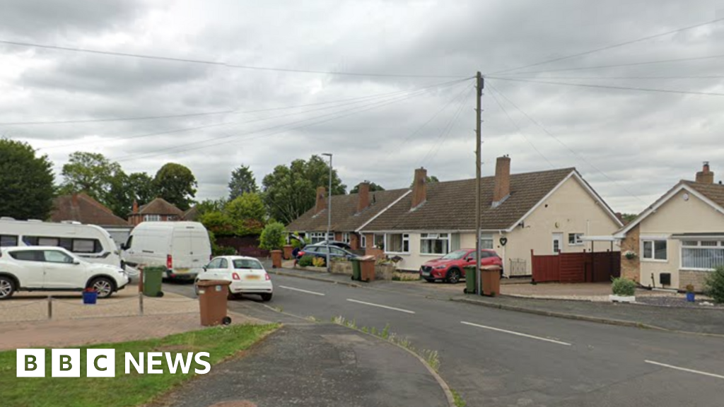 Melton Mowbray: Woman released without charge after murder arrest
