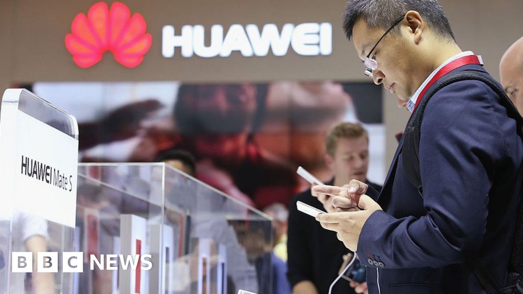 Huawei profits up more than 30% in 2015 - BBC News