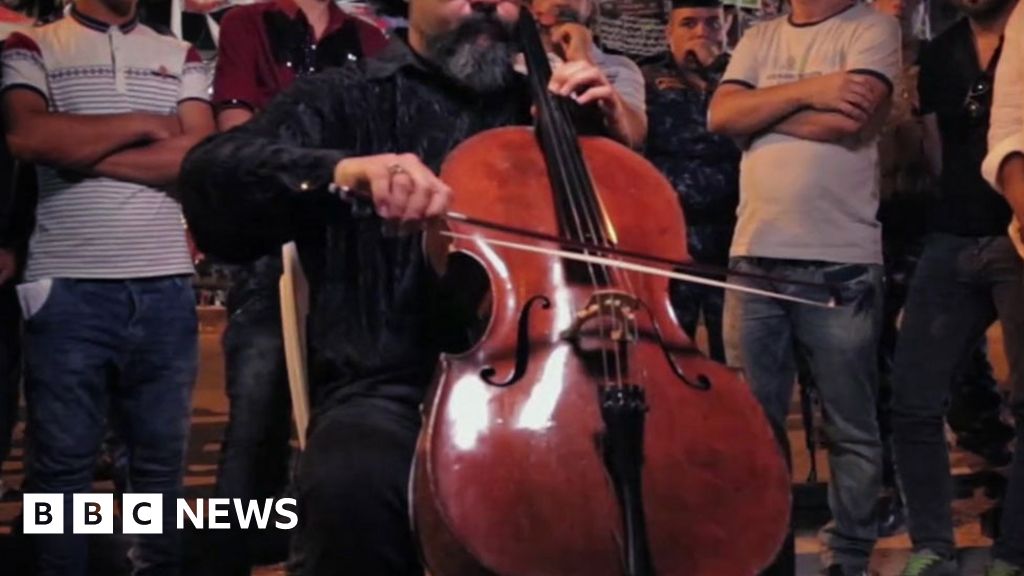 Two men from Baghdad - the artist and the entrepreneur - BBC News