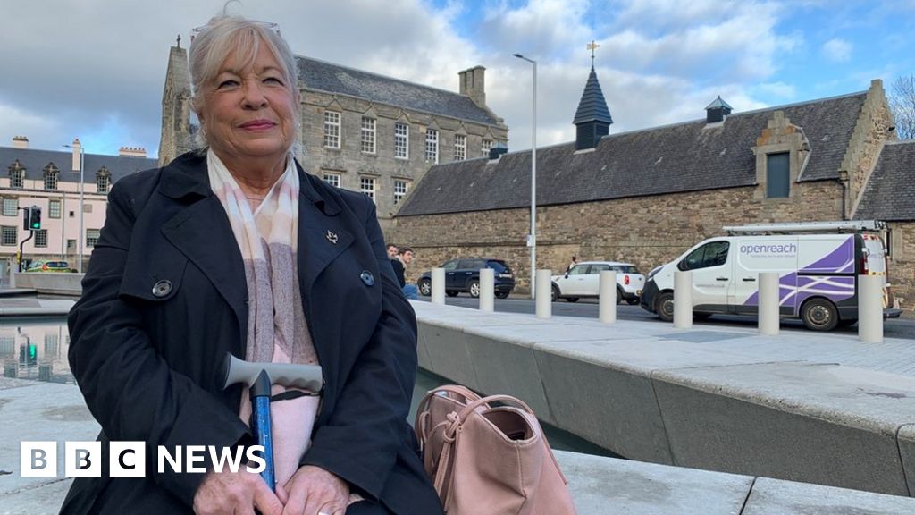 Disgraced surgeon's patients demand public inquiry