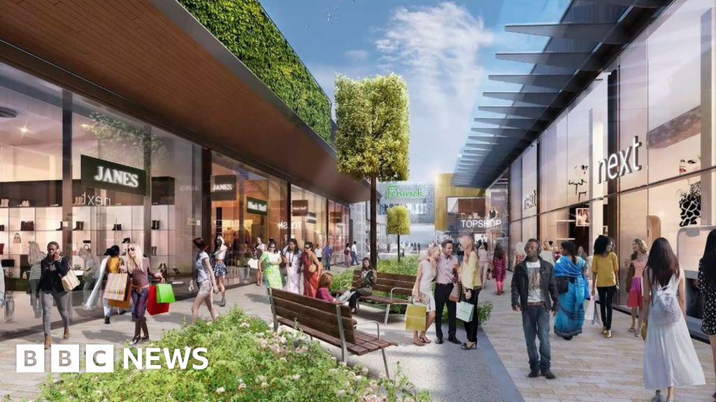 Reopening of Bracknell town centre delayed - BBC News