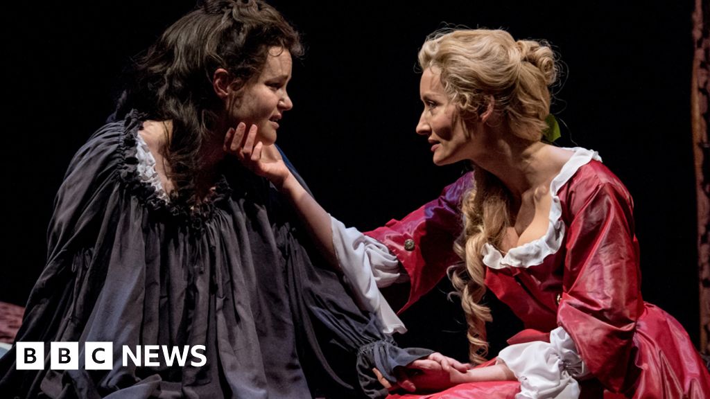 The woman behind Queen Anne's reign - BBC News