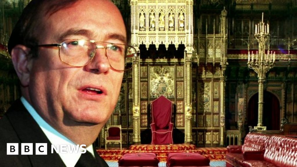 Lord Sewel: Police investigate drug claim peer - BBC News
