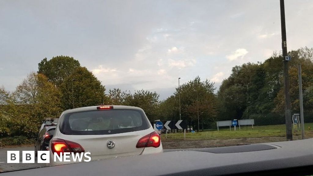 Anger over 'unacceptable' blocked Rover Way, Cardiff - BBC News