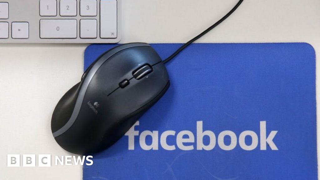 Facebook and Twitter: Nine Russian Brexit ads found by inquiries - BBC News