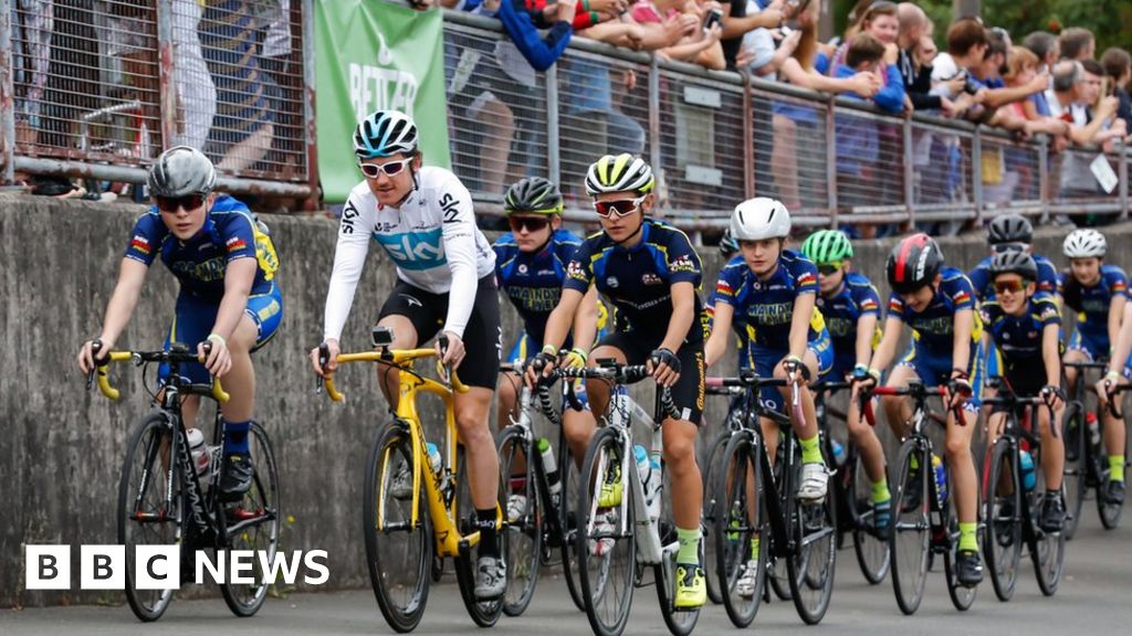 Welsh cycling 'needs more investment' - BBC News