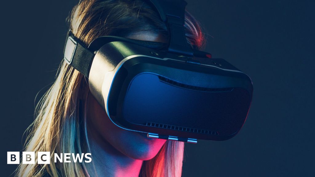 Gaming faces its #MeToo moment - BBC News