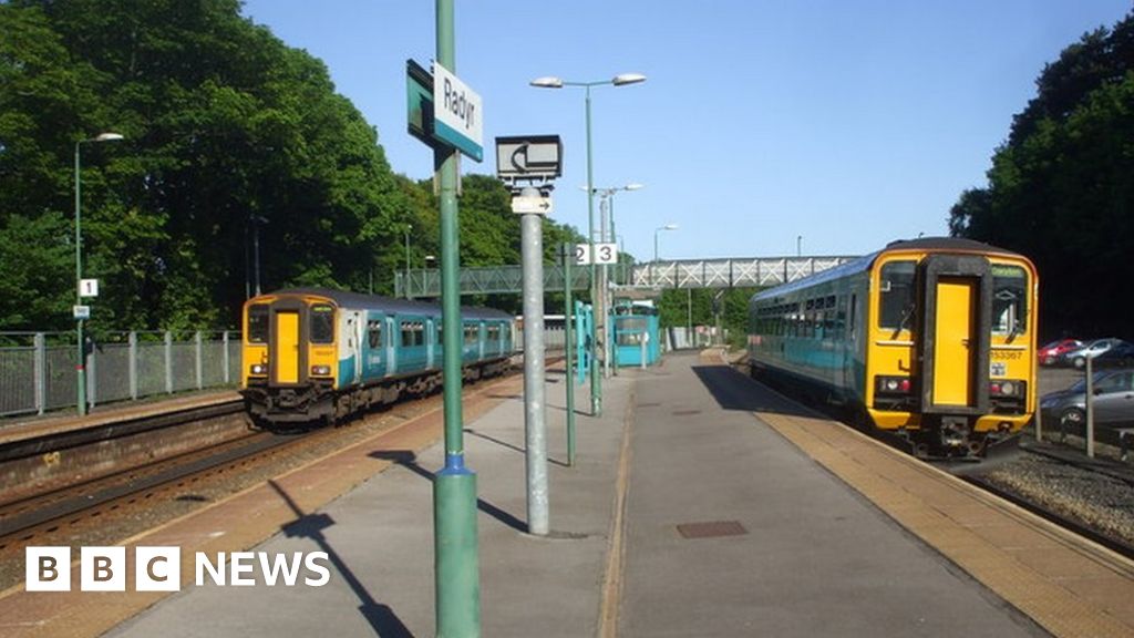 Cardiff trains hit by overrunning engineering work - BBC News