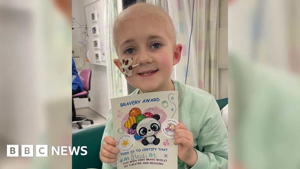 Sheffield family's fundraiser after daughter's cancer diagnosis - BBC News