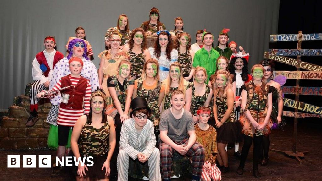 Erwood Young Farmers bid for best panto at Blackpool final