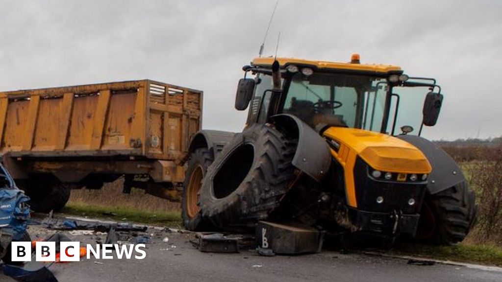 Tractor driver arrested over Chatteris A141 death crash - BBC News