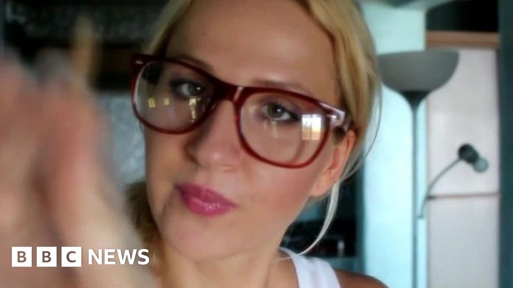 The strange world of ASMR - BBC News