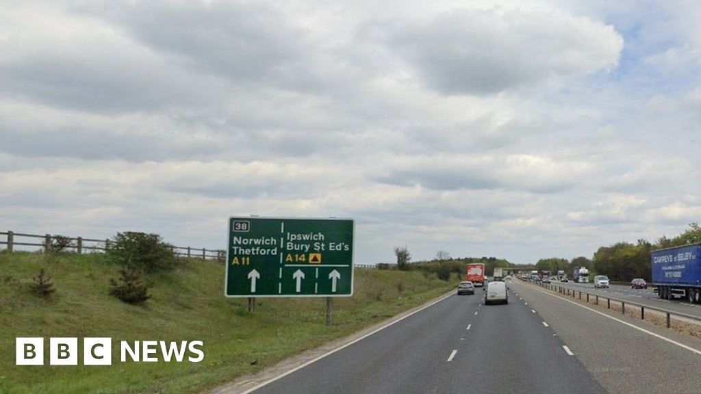 A14 lorry driver arrested after collision near Newmarket - BBC News