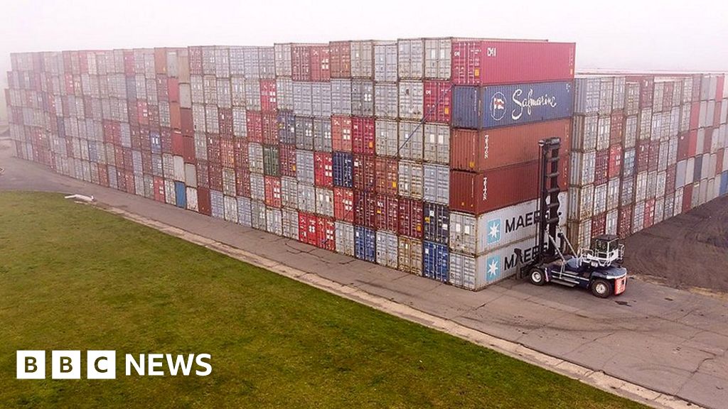 Drone captures Suffolk shipping container mountain - BBC News