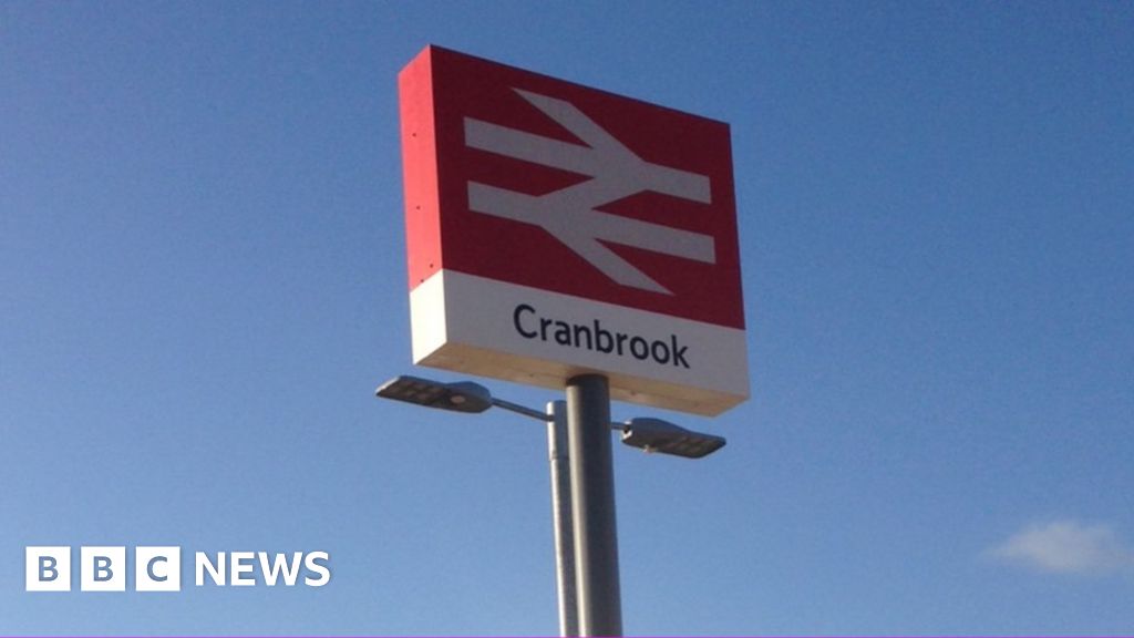 Cranbrook eco-town: New £5m station opens - BBC News